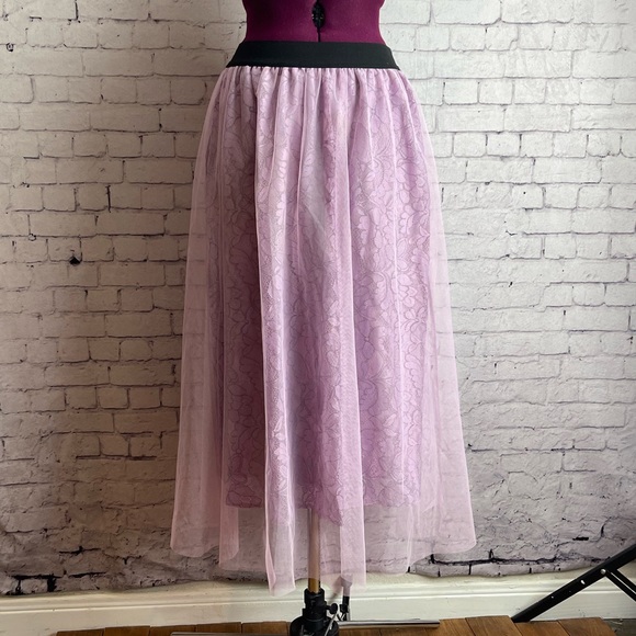 Elle | Skirts | Elle Mesh Lace Skirt Lilac With Black Waistband Size ...
